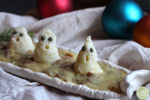 Mashed potato ghosts & seitan bacon vegan gravy - Cadry's Kitchen