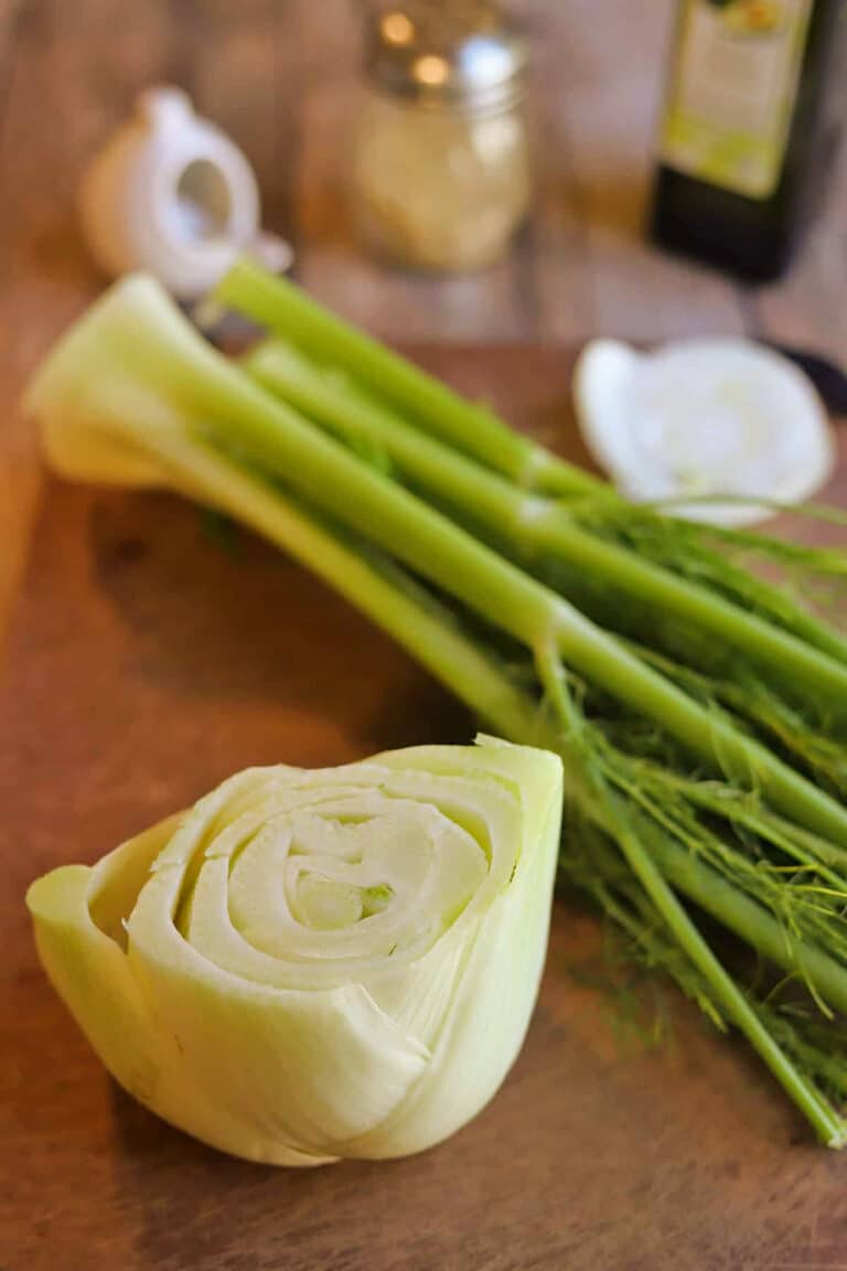 Roasted fennel with vegan parmesan cheese (Just 4 ingredients!) - Cadry ...