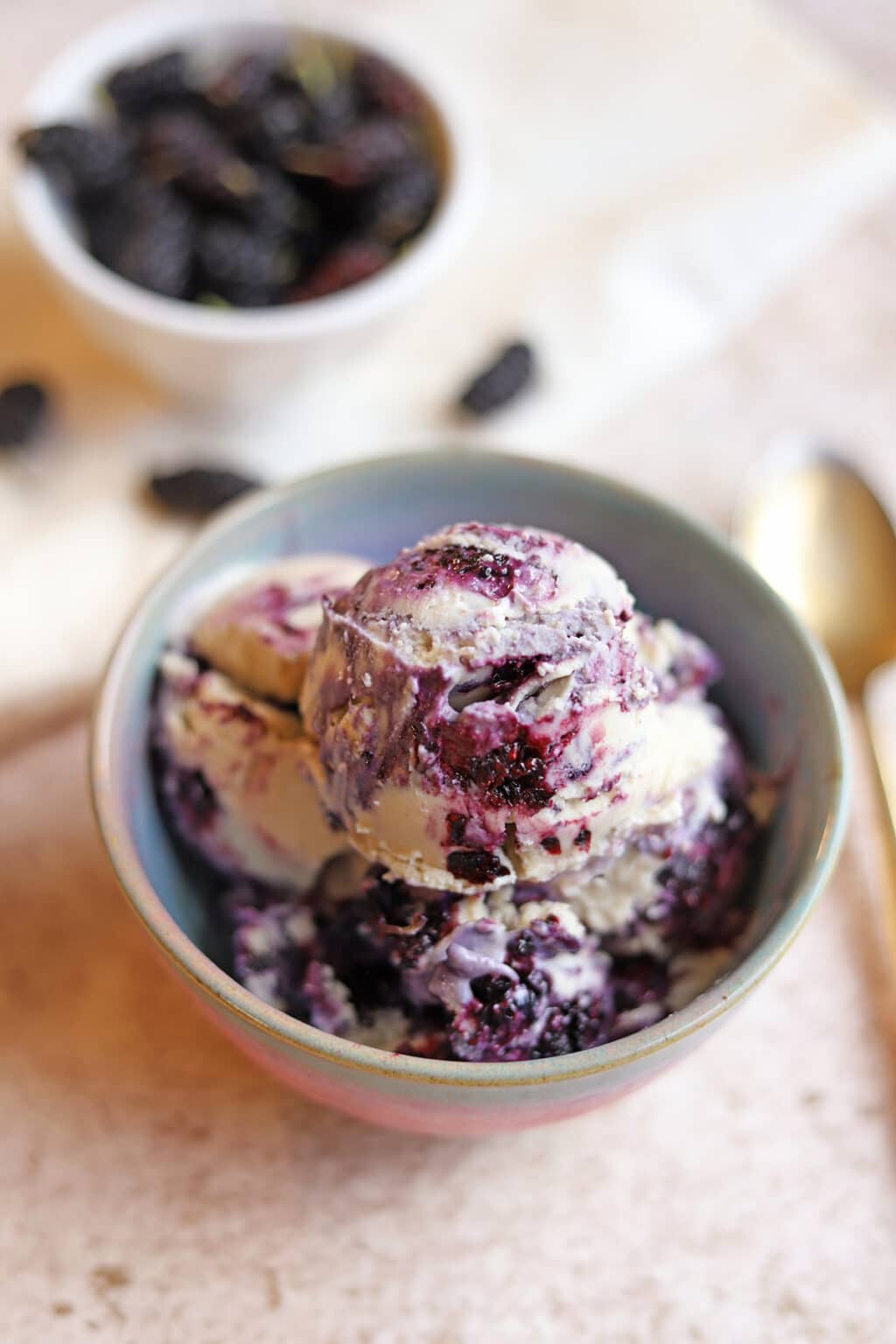 Mulberry ice cream recipe (vegan & cashew-based) - Cadry's Kitchen