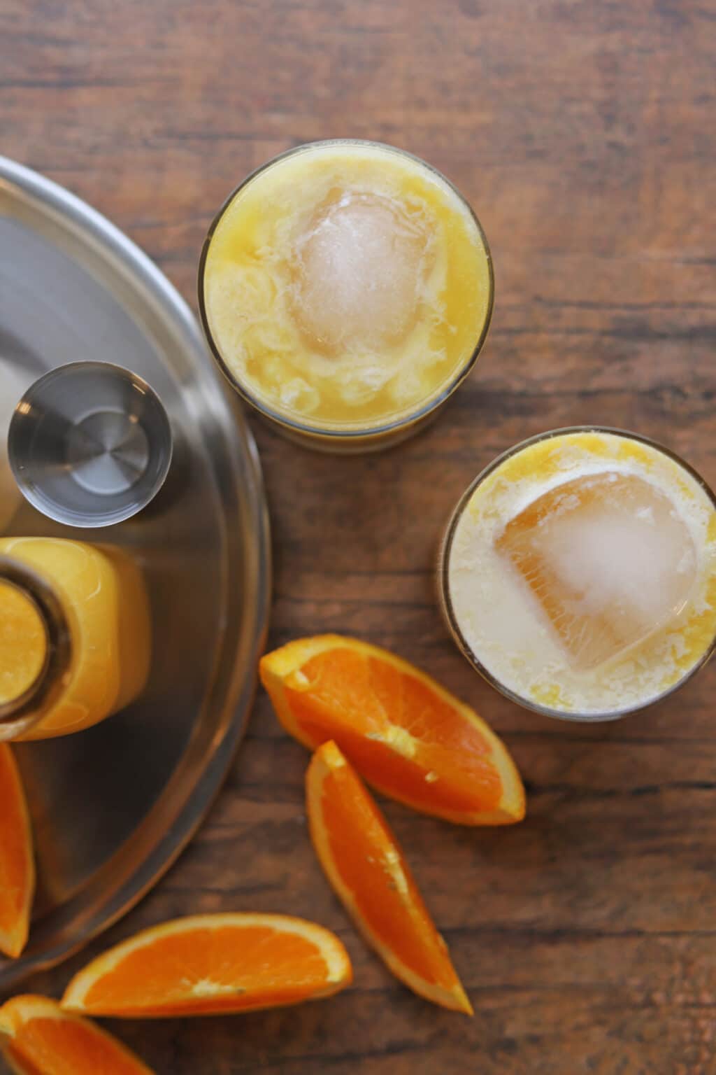 Orange creamsicle cocktail (Just 3 ingredients!) - Cadry's Kitchen